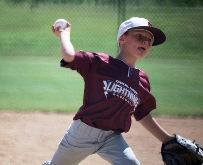 Baseball Classic brings 30 teams to the Lacey Recreation Complex ...