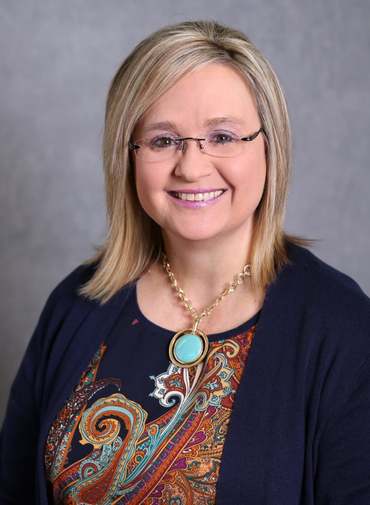 Kim Rutledge Named 2019 “100 Great Iowa Nurse” - Oskaloosa News ...